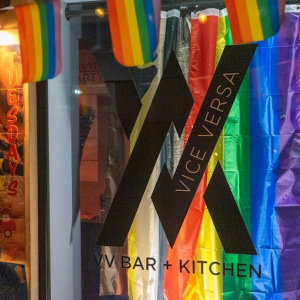 VV Bar - Kikipedia New York City
