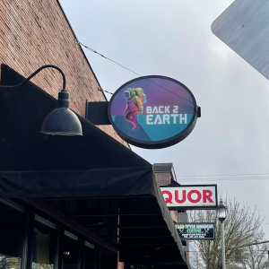 Back2Earth - Kikipedia Portland